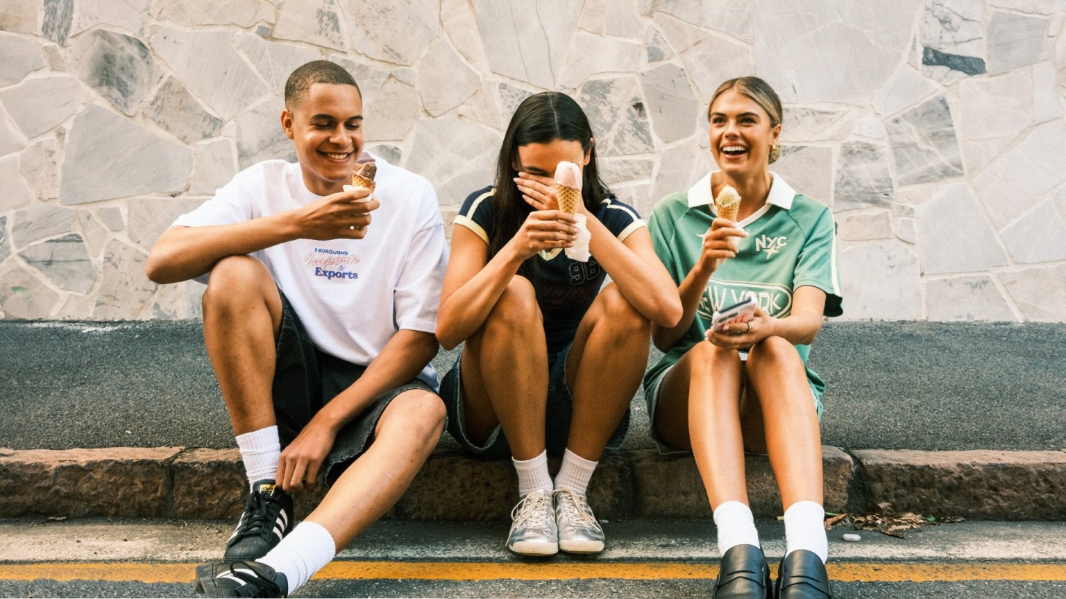 COTTON ON LANDS IN THE UNITED KINGDOM - Cotton on Group